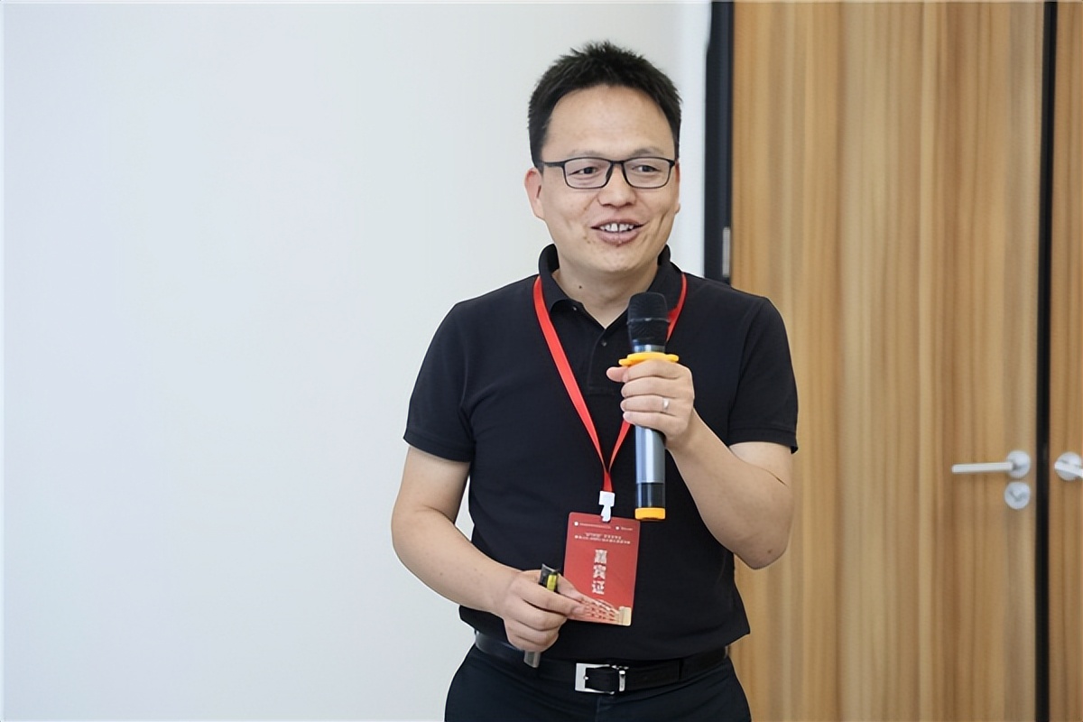 Famous experts gather together, evidence-based "heart" way! - iNEWS