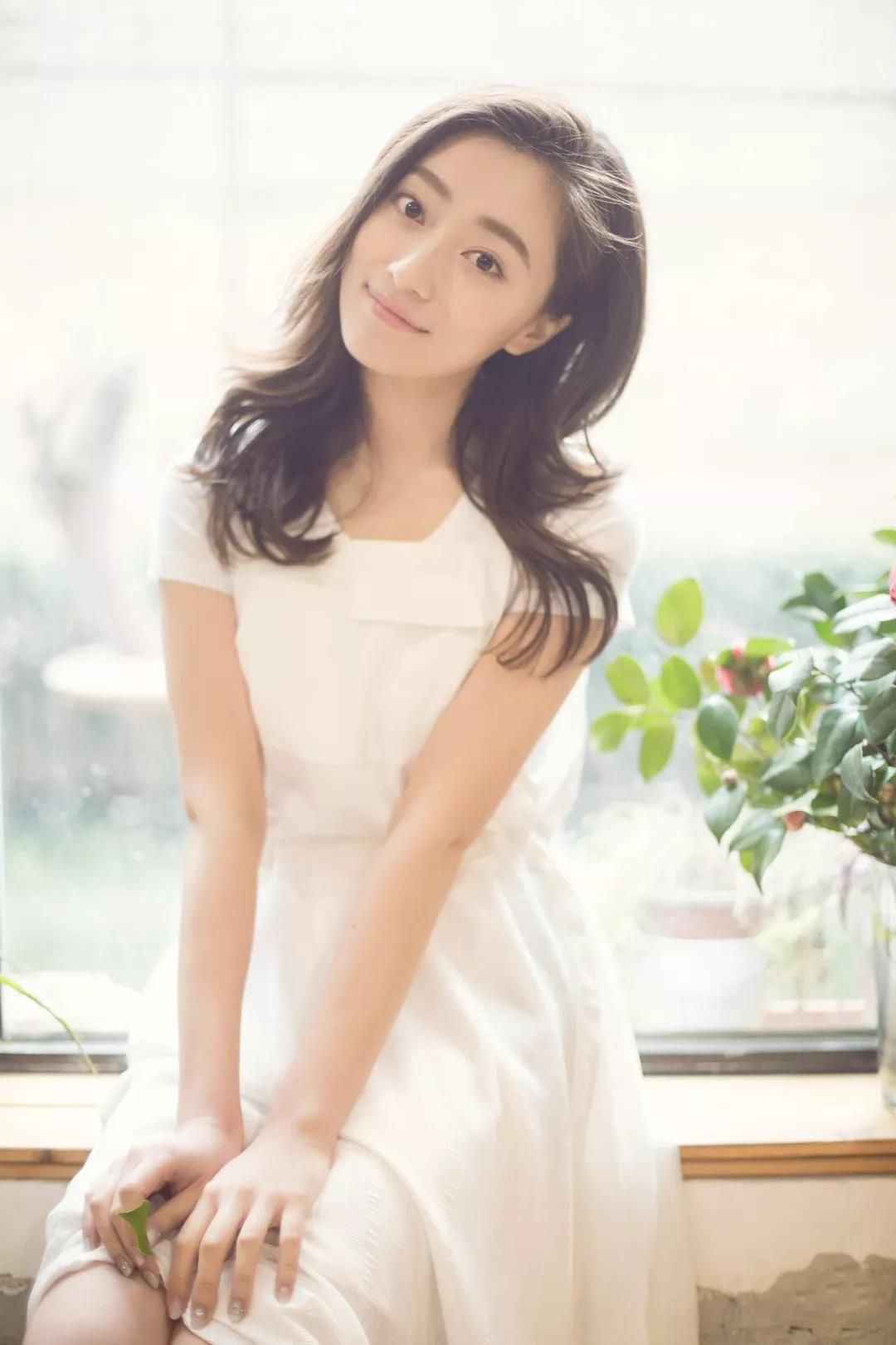 Chen Jinru, a high-quality actor with charming charm - iNEWS