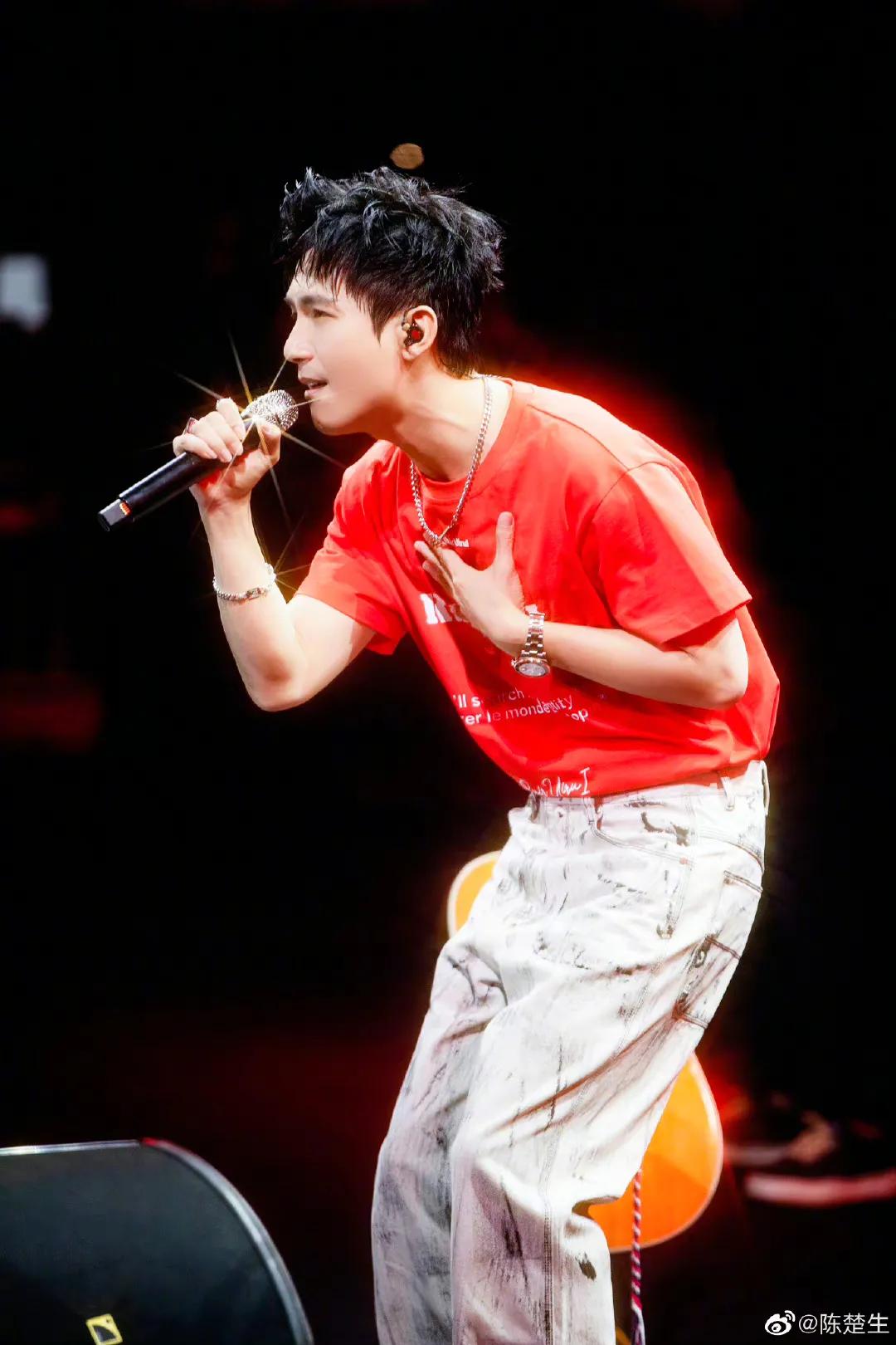 "Riding through the thorns and thorns" Chen Chusheng: please enjoy ...