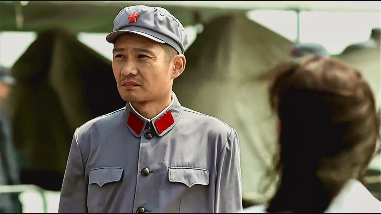 Why did Lao Ding go to the island with the retired police dog in ...