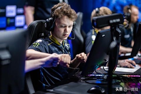 "CSGO" YEKINDAR played perfectly against C9, with a rating of 1.74 - iNEWS
