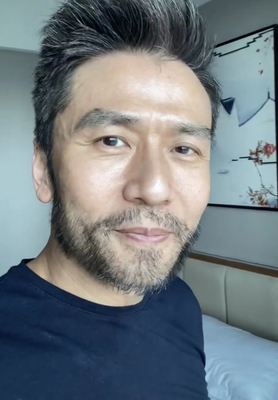 Why are many 50-year-old men still greasy and old-fashioned no matter ...