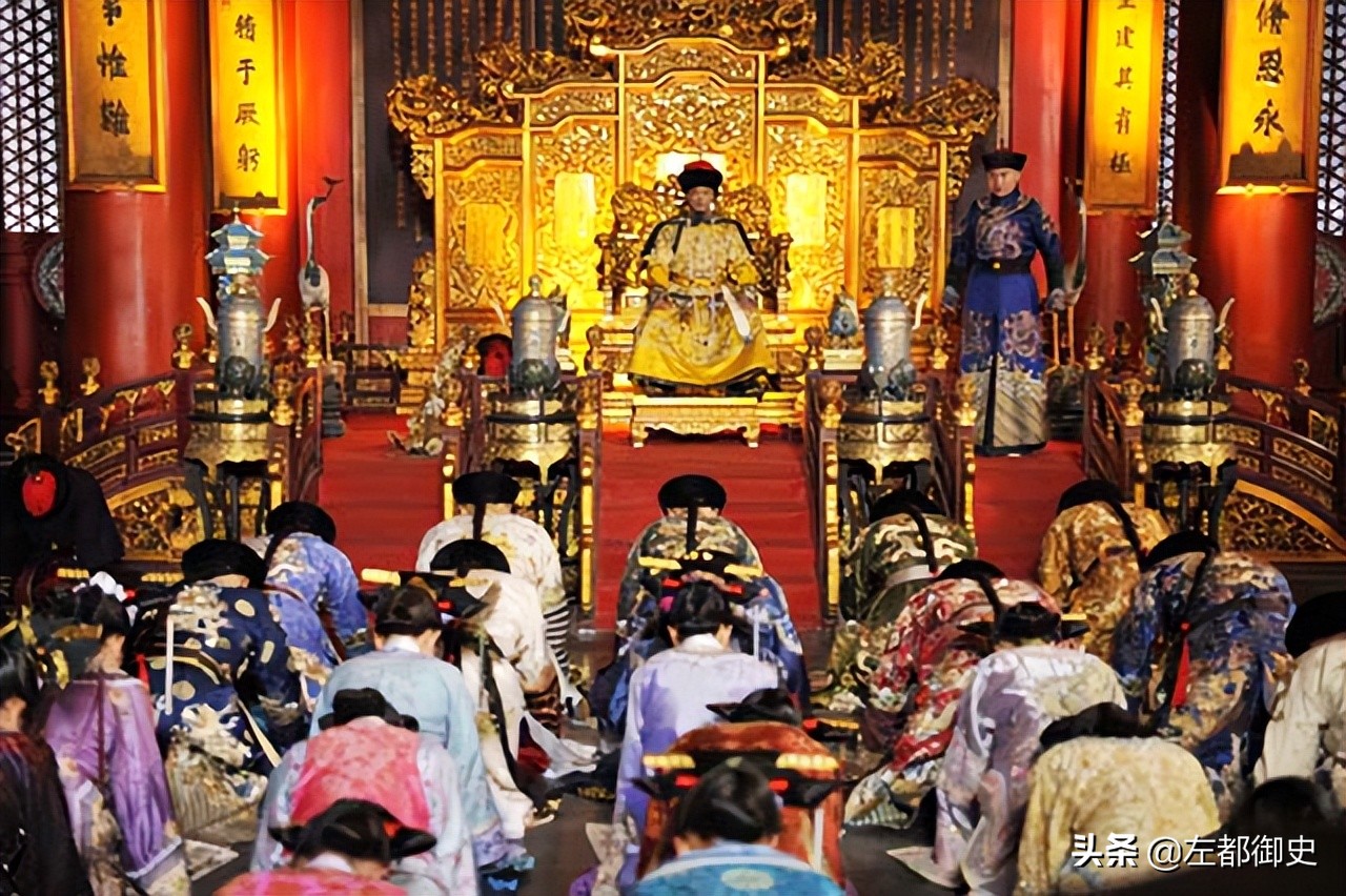 How were the imperial officials of the Qing Dynasty assessed?It mainly ...