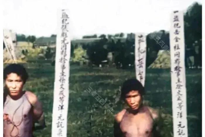 Old photos of prisoners executed at Caishikou in the late Qing Dynasty ...