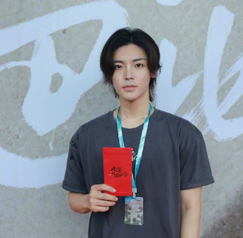 Yang Caiyu, Hou Minghao, Fei Qiming's "Youth Babylon" starts, looking ...