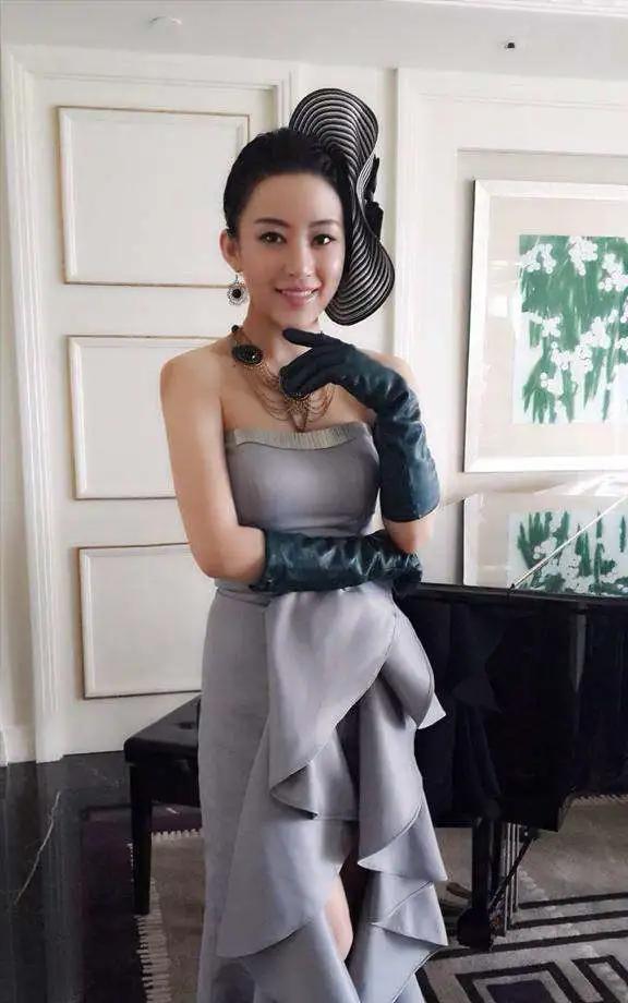 Sexy actress, Pan Xiaoting (photo) - iNEWS