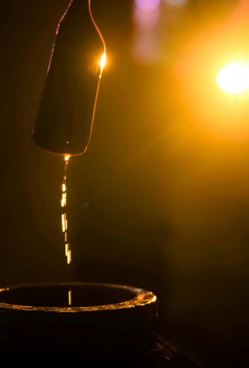 People who understand wine love the "circular drinking" method - iNEWS