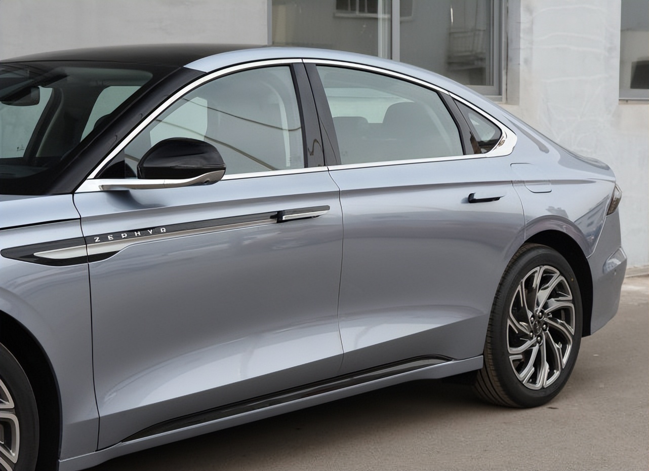 High configuration, 335,800 won this Lincoln Z, how does the real ...