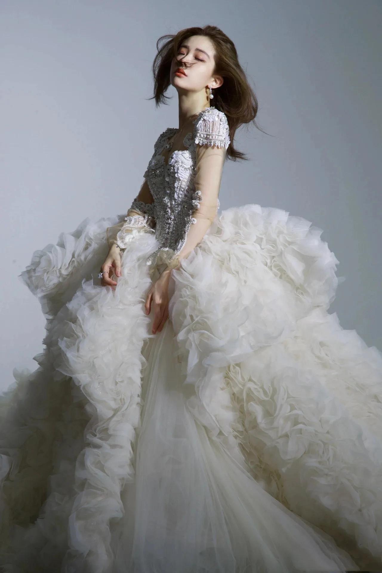 Yu Yan & Dai Yanni - iNEWS