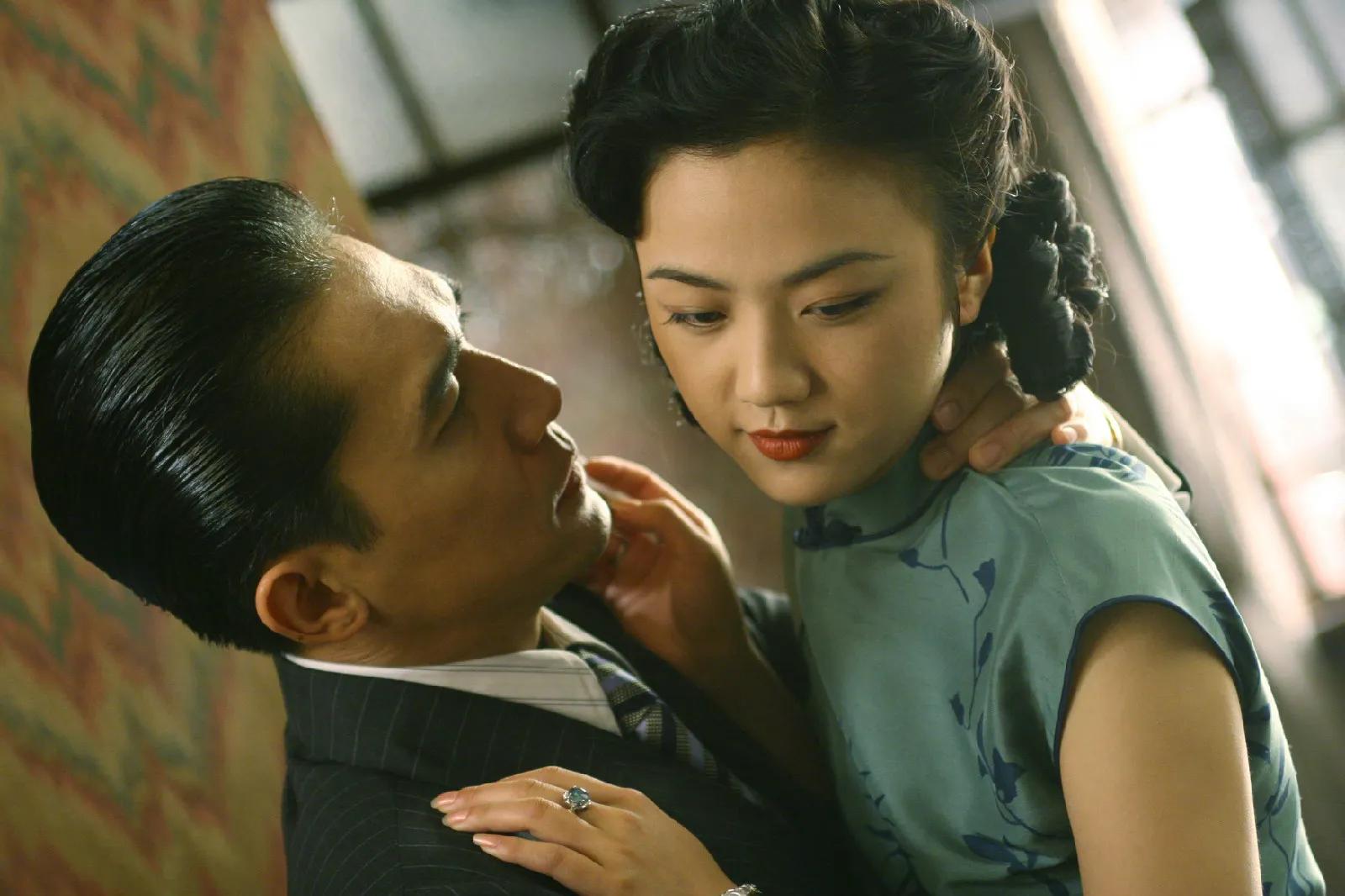 Ang Lee revealed that Wang Jiazhi's first choice for "Lust, Caution" is ...