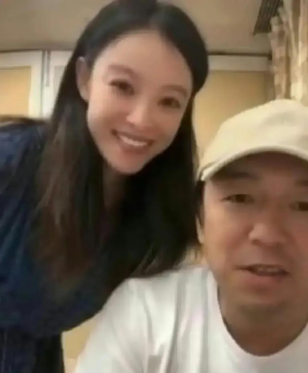 Huang Bo responded to Ni Ni's "accidental injury" by opening a beauty ...