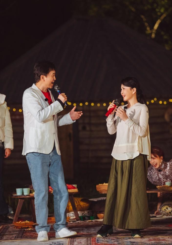 Fu Disheng's face is full of wrinkles and vicissitudes, like a ...