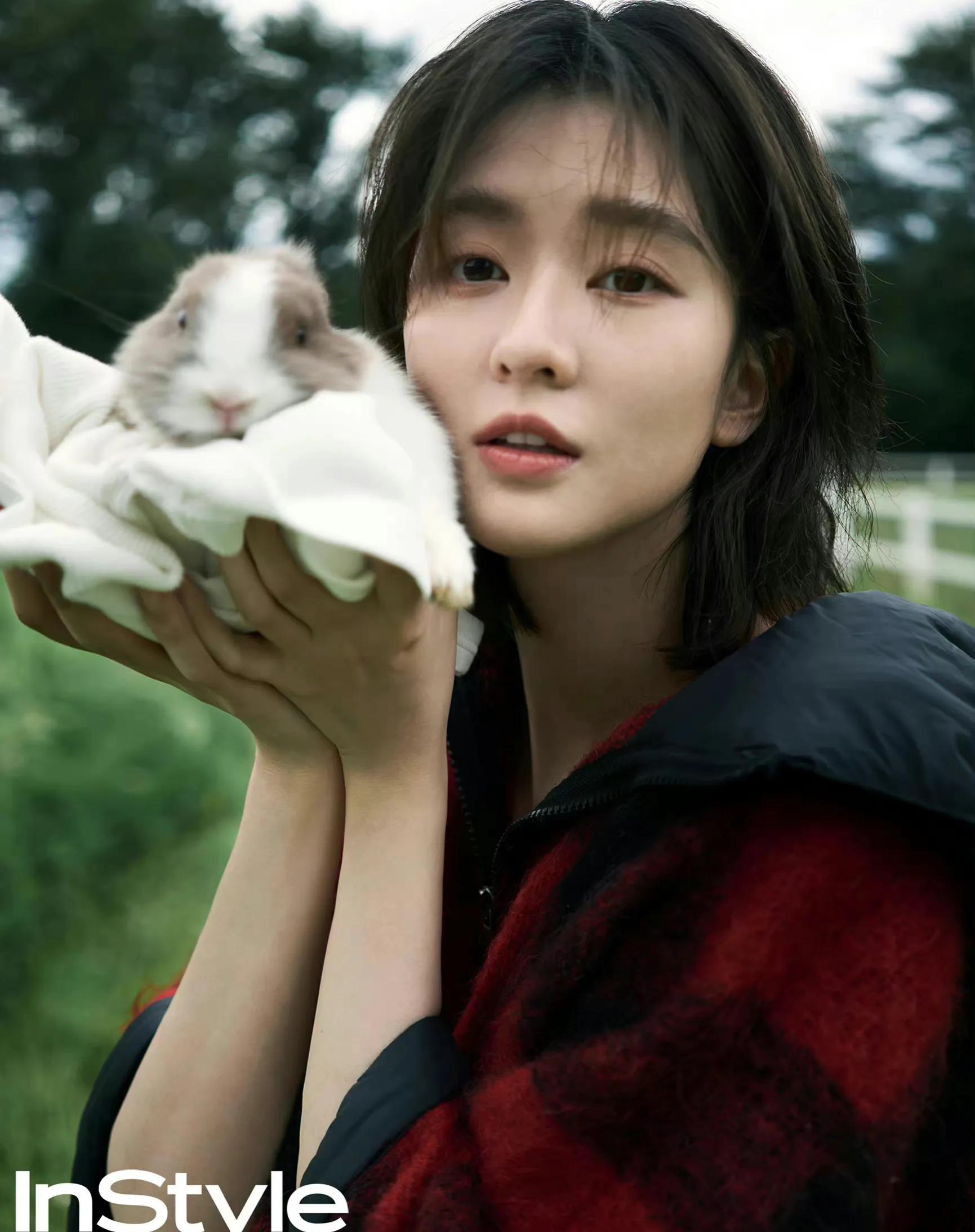 Qiao Xin's early autumn grassland - iNEWS