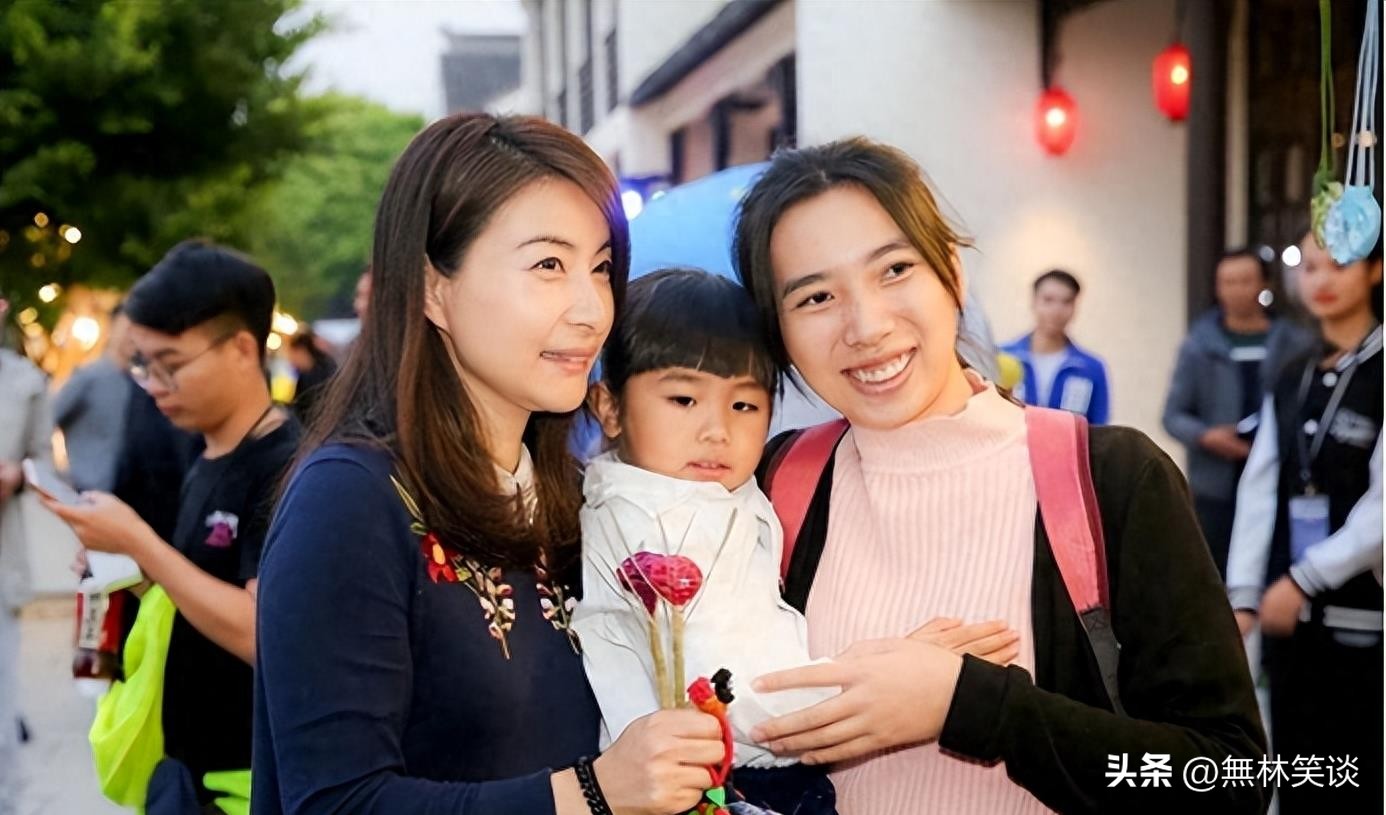 This time, Huo Zhenting, who "singlely dotes on" Guo Jingjing's second ...