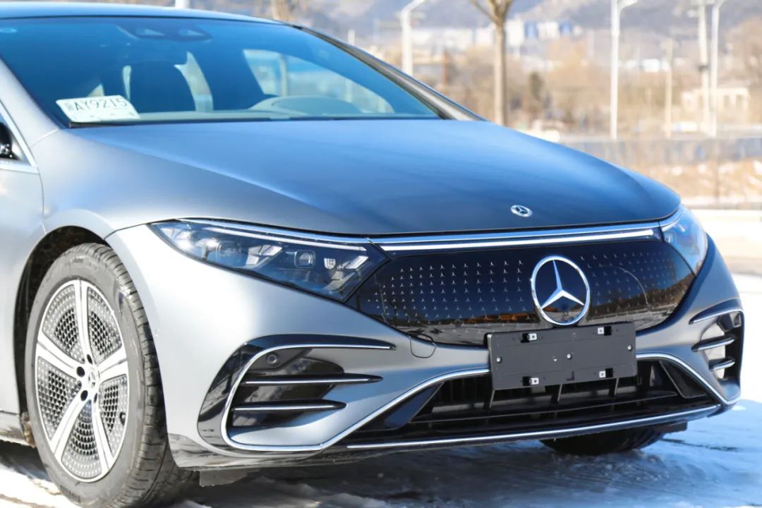 Worthy of the name of "S", who is the electric luxury?Experience ...