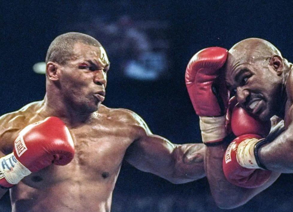 In 1992, the boxing champion Tyson was imprisoned and blew himself up ...