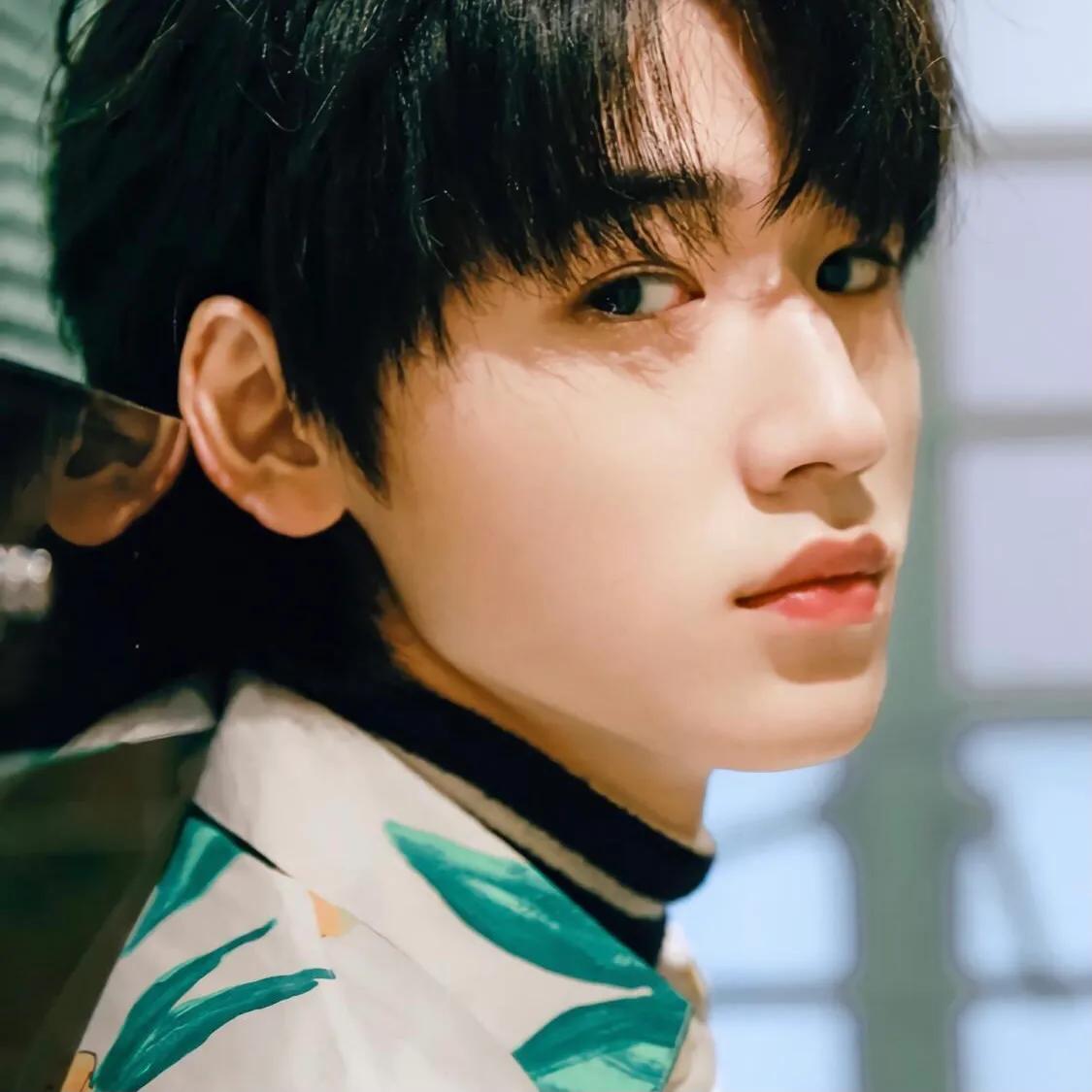 Song Yaxuan/Beauty is measured in seconds - iNEWS