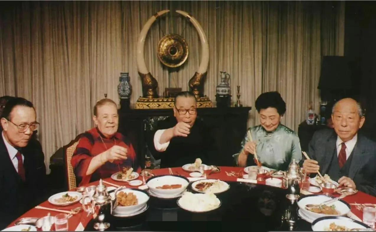 Old photos: Family photos of Chiang Kai-shek and Yu Youren in his later ...