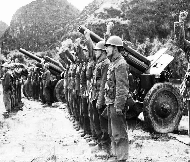 [Old Stories in Southern Xinjiang]Blood book invites the battle, kills ...