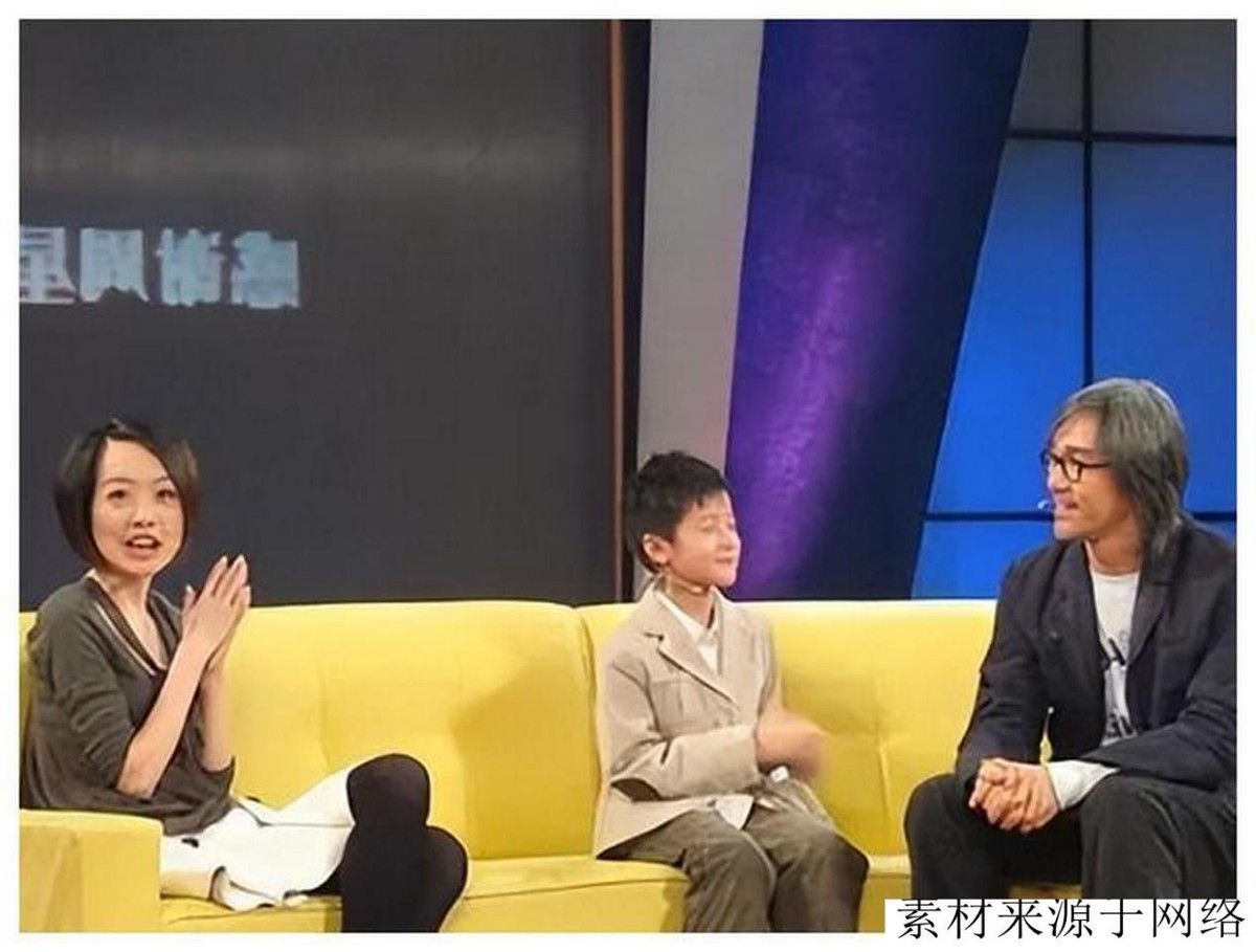 Lu Yu's current "lonelyness" is in contrast to her previous "brilliance ...