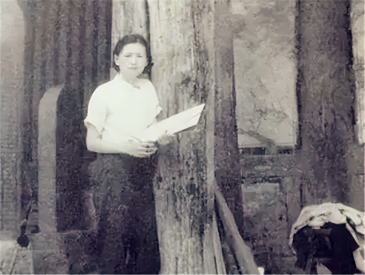 Lin Huiyin's tombstone was smashed after his death, but his son did not ...