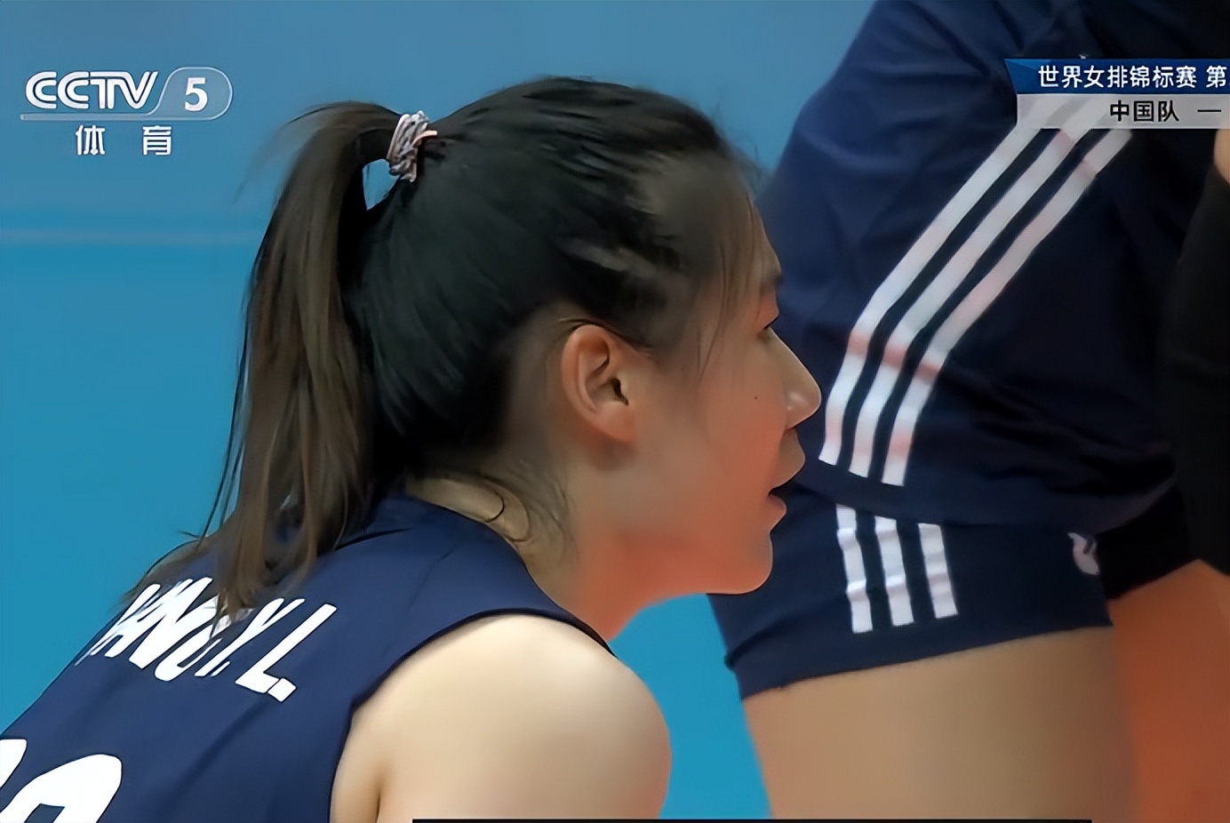 22-21 to 22-25!The Chinese women's volleyball team was reversed at the end of the game, Li ...
