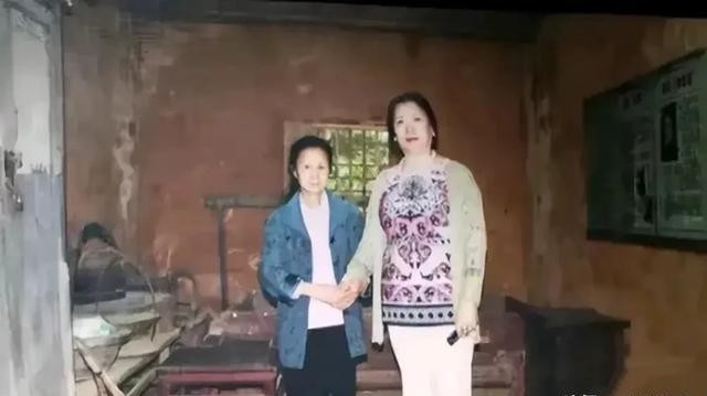 These 5 shots of Lin Liguo's fiancée Zhang Ning are rare to see, especially the last two... - iNEWS