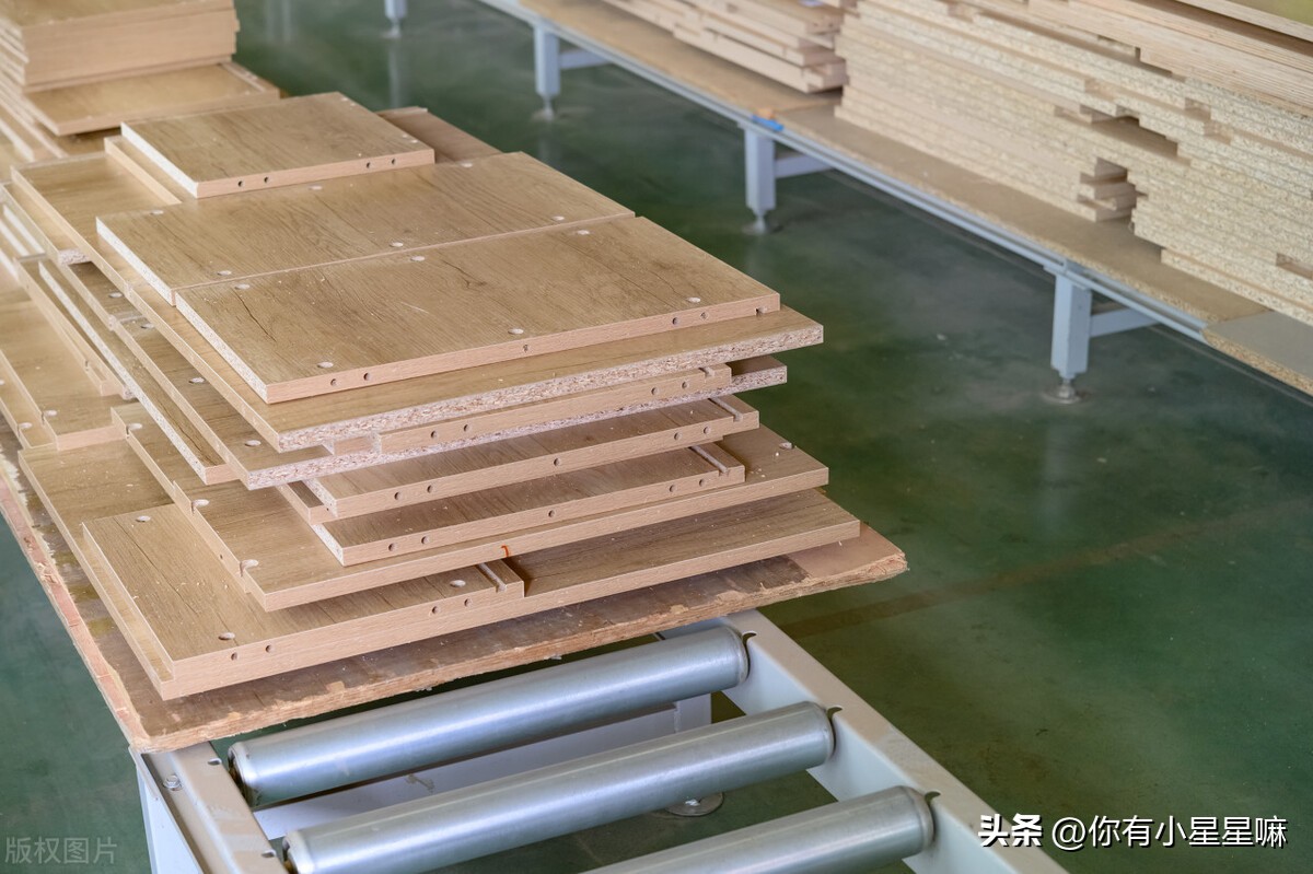 What is density board - iNEWS