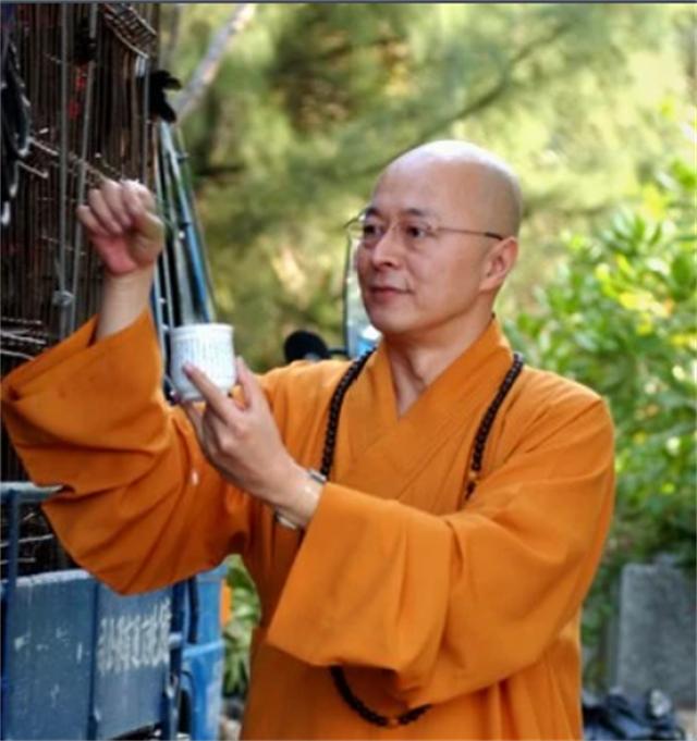 Master Haitao was 35 years old and became a monk. He once said to his ...