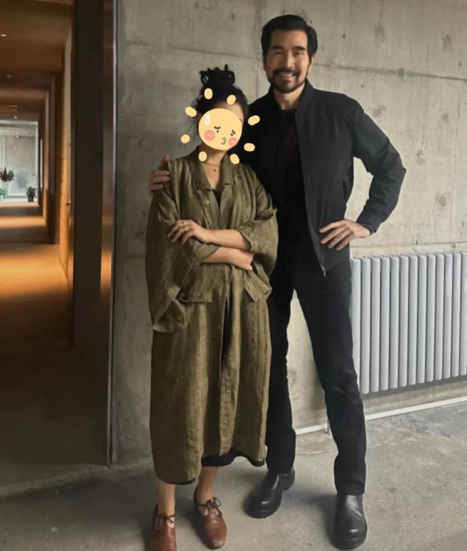 62-year-old Fei Xiang is so handsome! With well-developed chest muscles ...