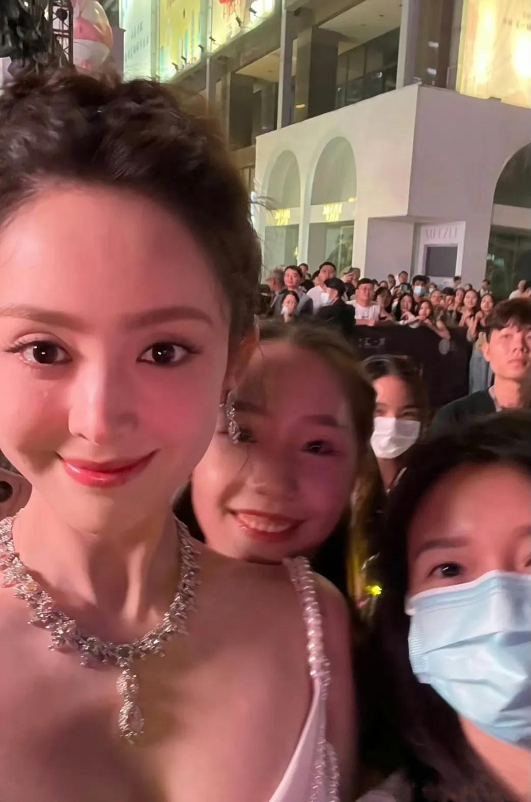 Nazha's picture is so beautiful - iNEWS