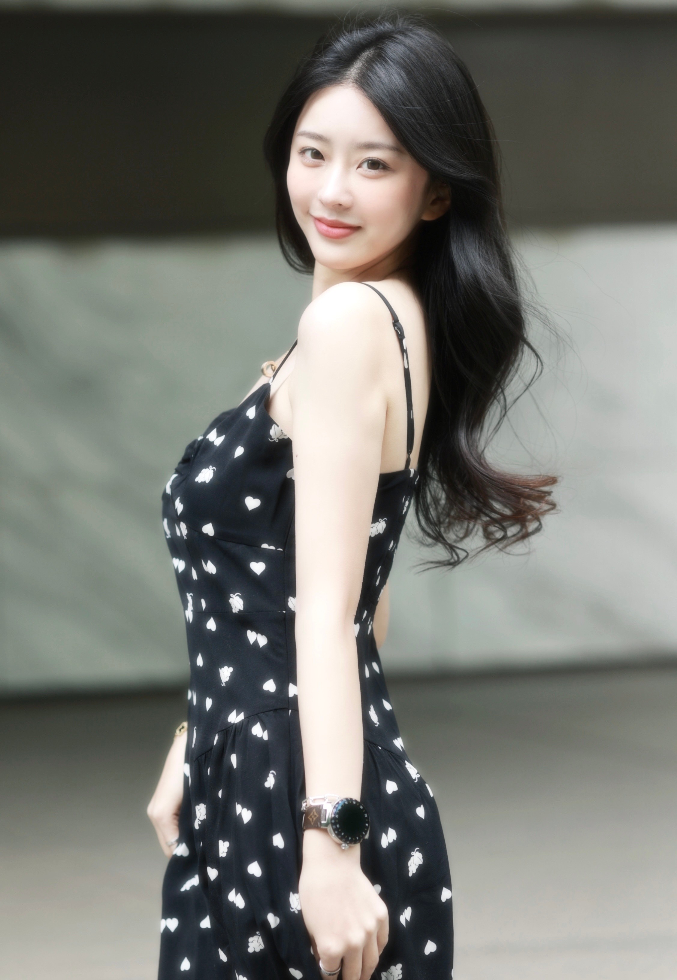 Sweet little princess and goddess Wang Jiali - iNEWS