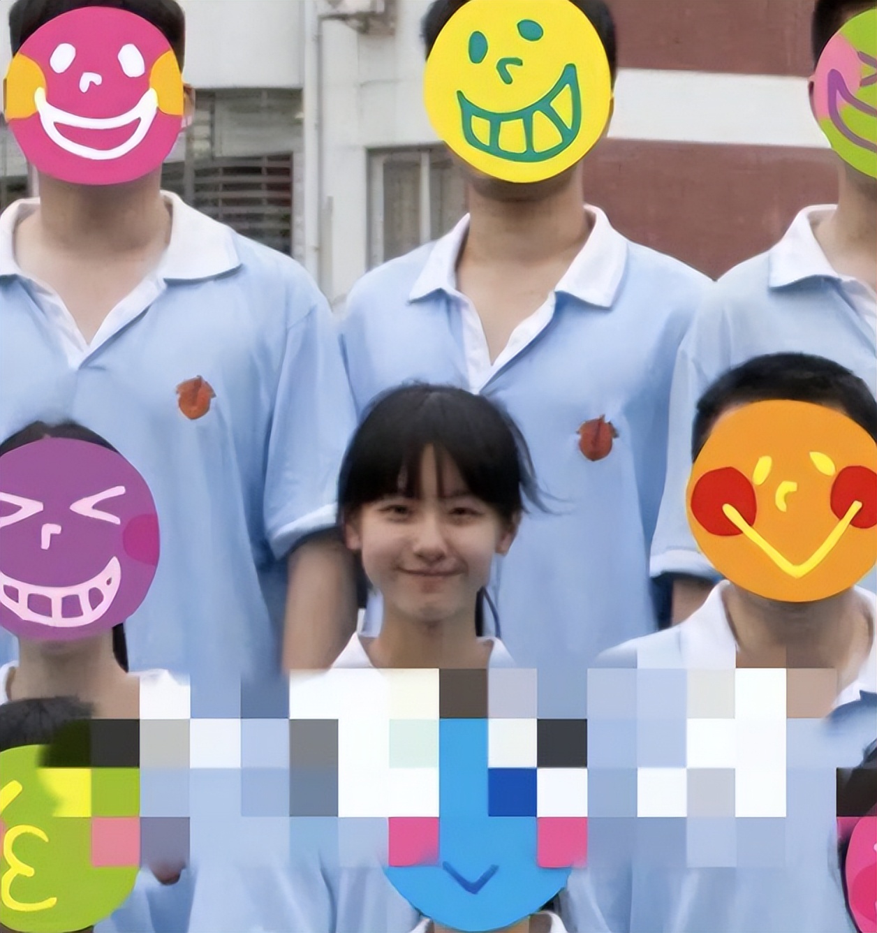 The old photos of Chen Duling University flowed out, but the plain face ...