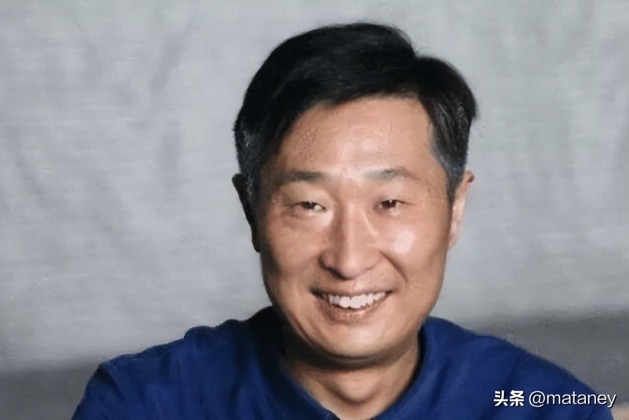 The 49-year-old first-class actor Lin Yongjian, who has hidden his wife ...