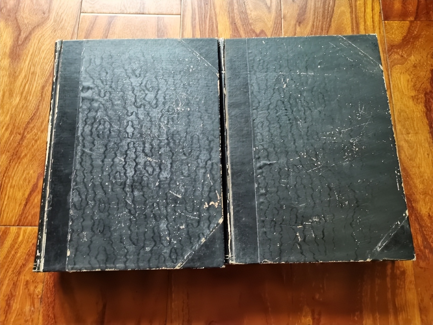 The first Chinese dictionary "Ci Hai" (22-134) - iNEWS