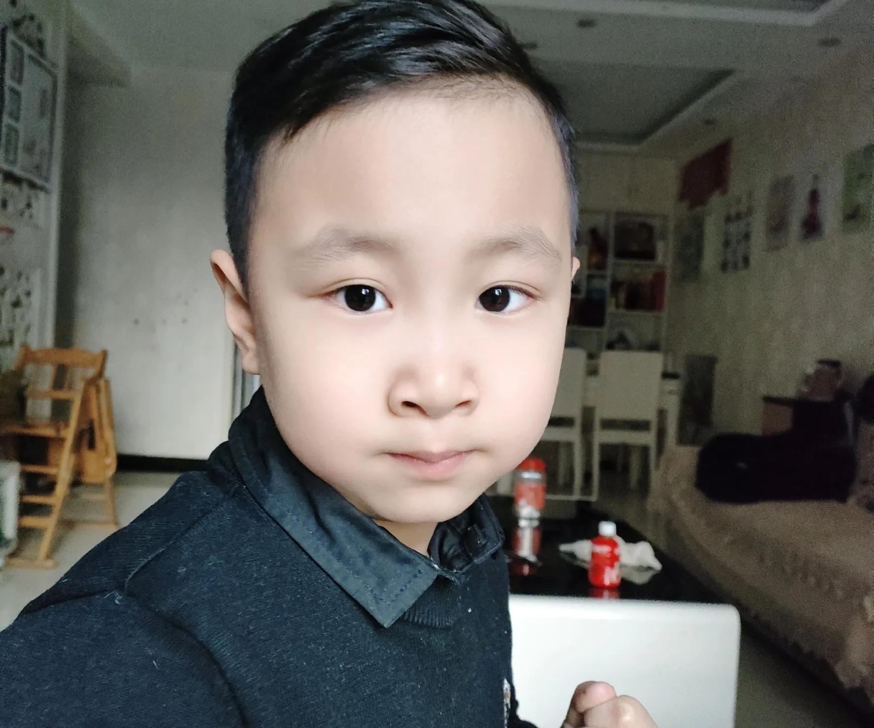 "Legend of Wenxin" singers Zhang Hanwen and Wang Xinran won awards in ...