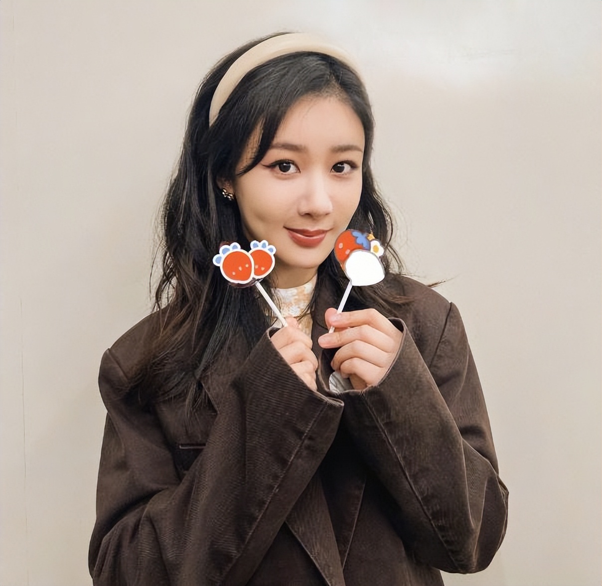 Li Xian celebrates Yang Zi's birthday for 5 consecutive years!Intimate ...