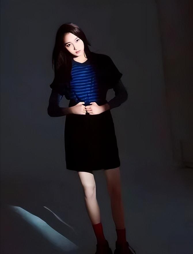 "National girl" Guan Xiaotong's three outfits teach you a variety of ...