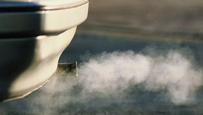 What's the matter with the high idle speed of the vehicle? - iNEWS