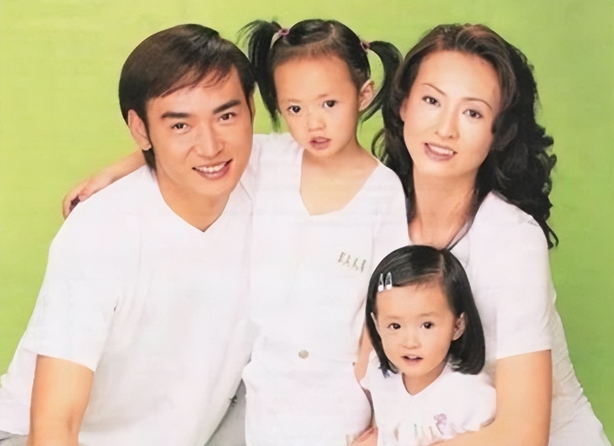 A pair of eyes saved the fate of a face! The "peach blossom eyes" of ...