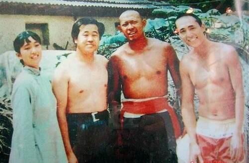 What are some famous group photos in history? The fifth piece can only ...