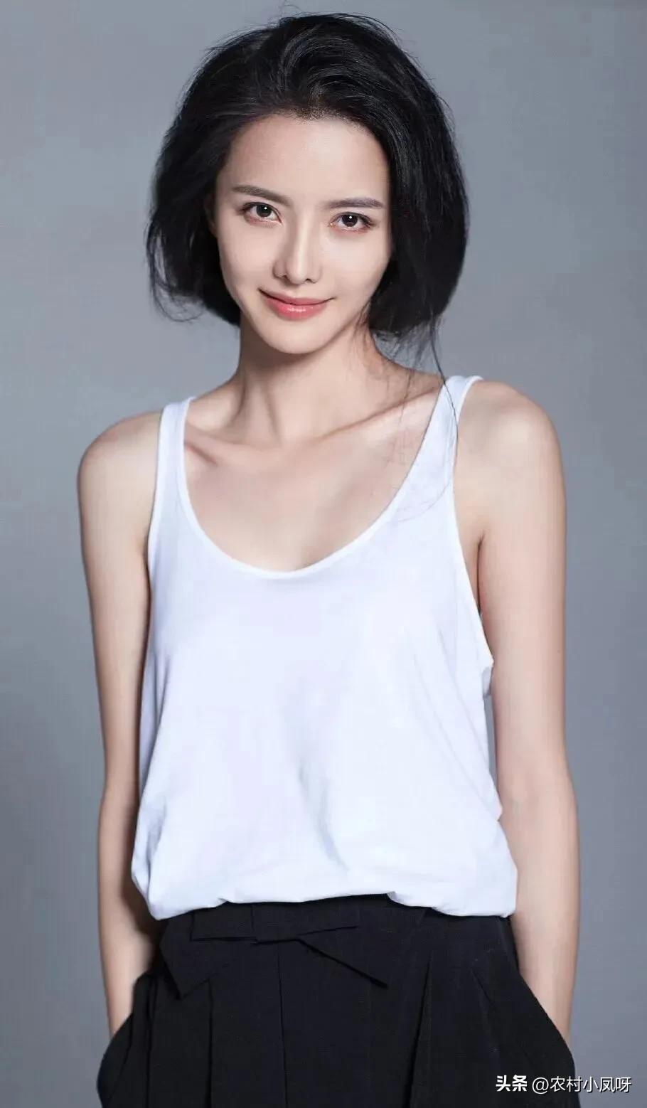 Share pictures——Zhang Zhixi, the goddess of temperament - iNEWS