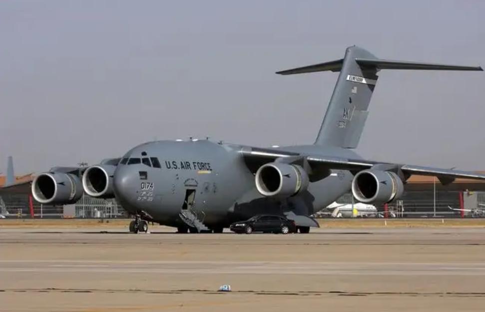 The arsenal aircraft will be the protagonist of future air combat, and ...