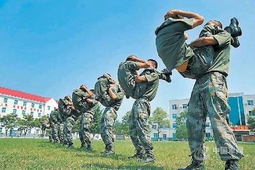 The top ten gains of the army for two years as a soldier, the barracks ...