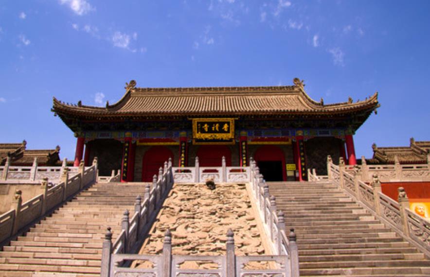 This temple in Xi'an is not well-known but has a high status. It is the ...