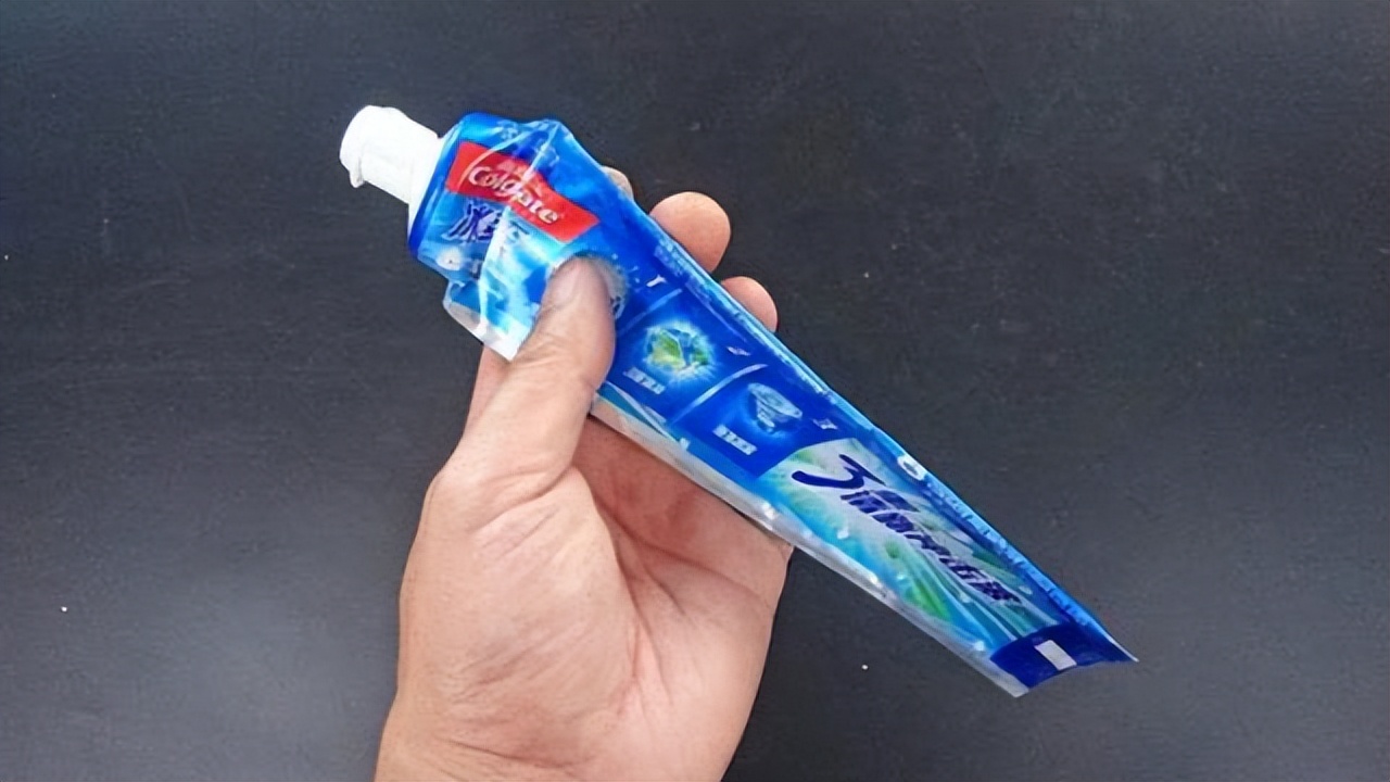 Don't throw away empty toothpaste tubes. Cut them up and put them in ...