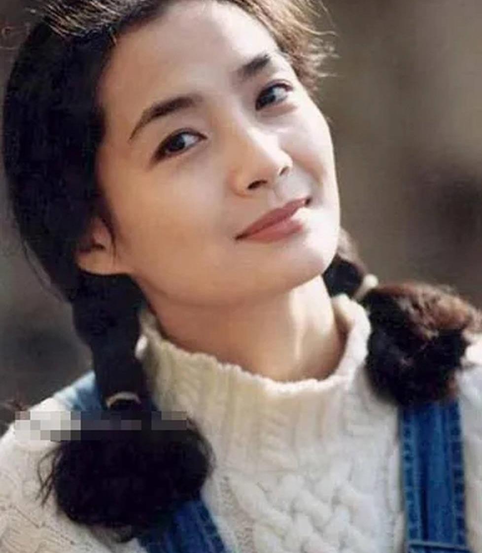 10 years after the original famous actor Li Ting passed away, her ex ...