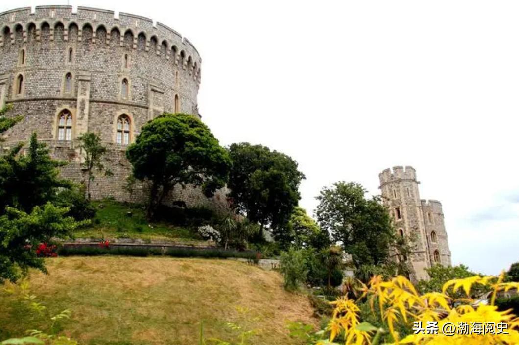 The Development of Castle Architecture and the Evolution of Military ...