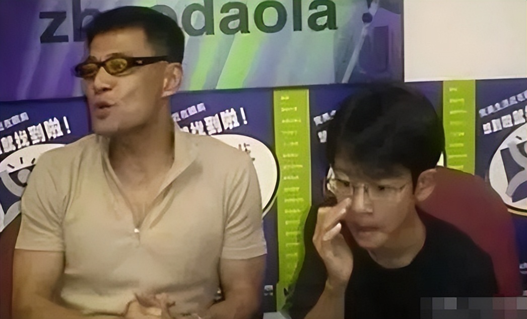 Yu Rongguang: He was pure and clean all his life. He married his first ...