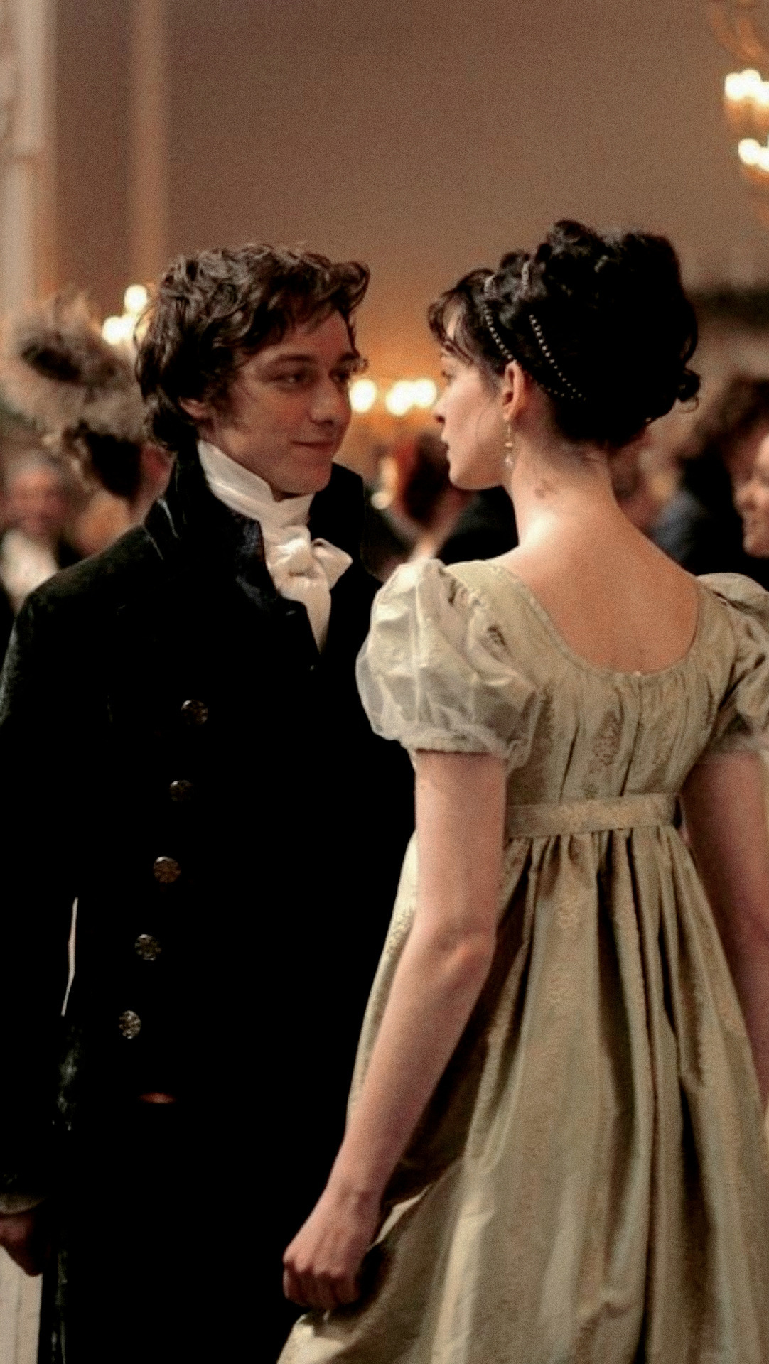 Anne Hathaway 2007 "Becoming Jane Austen" stunning stills - iNEWS